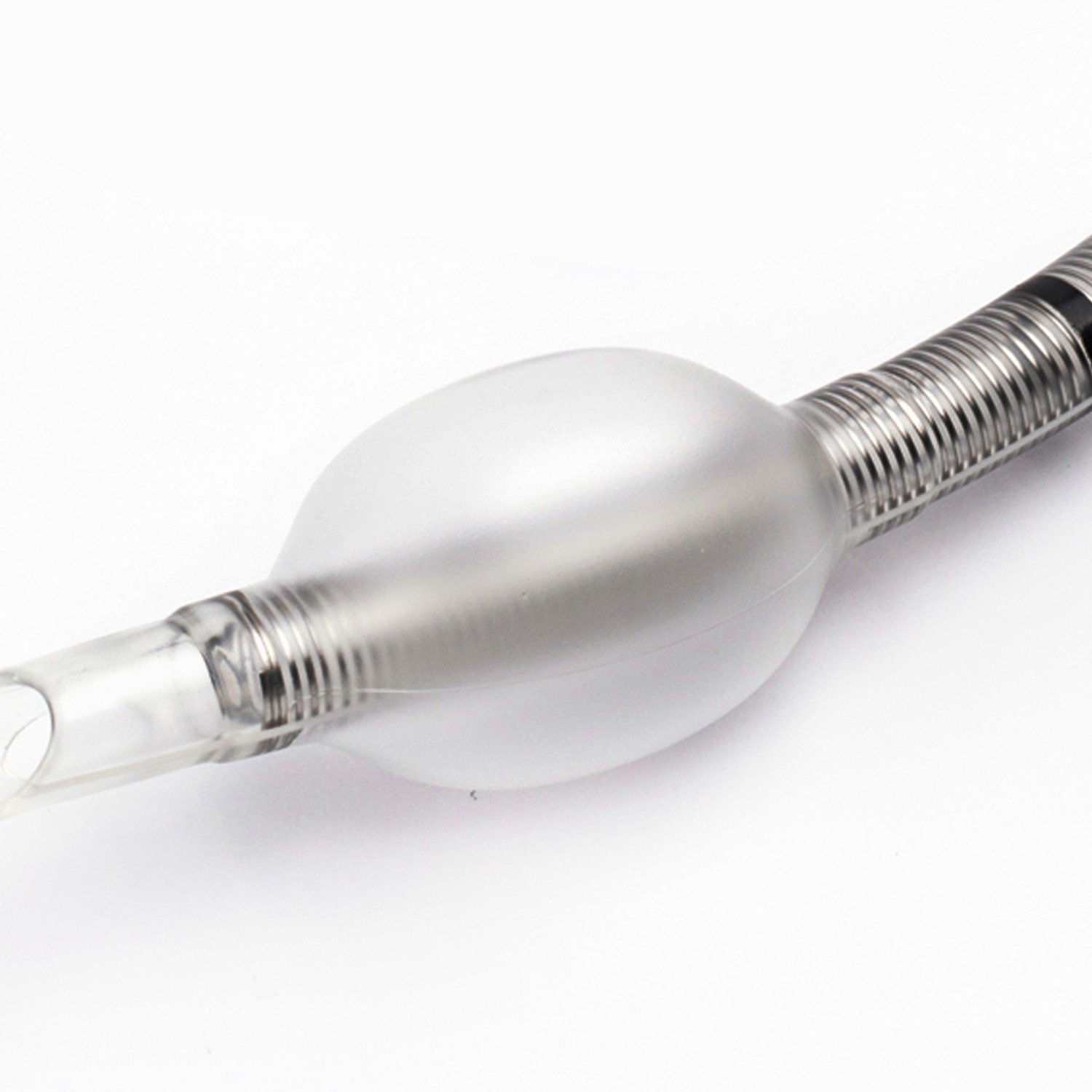 Soft Rounded Beveled Tip Endotracheal Tube for Oral and Nasal Intubation